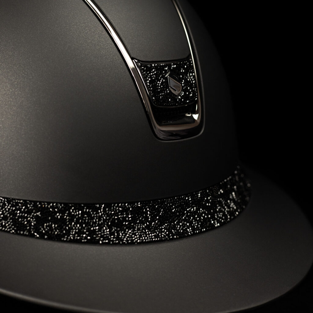 Samshield 2.0 Miss Shield Shadowmatt Helmet - Ultra Fine Rocks Black ...